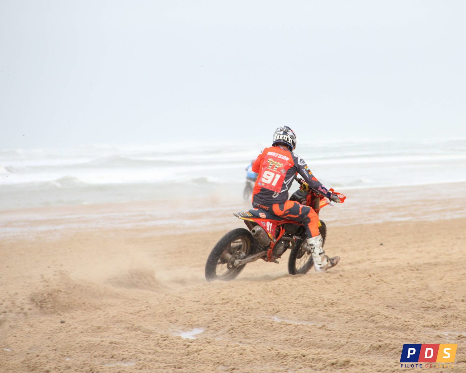 3e victoire à Grayan pour Nathan Watson - Pilote de Sable